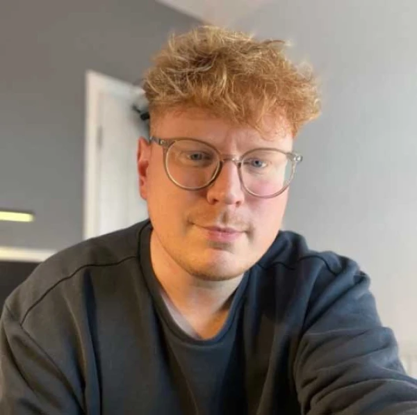 Dr Louis Allott | Daisy Appeal